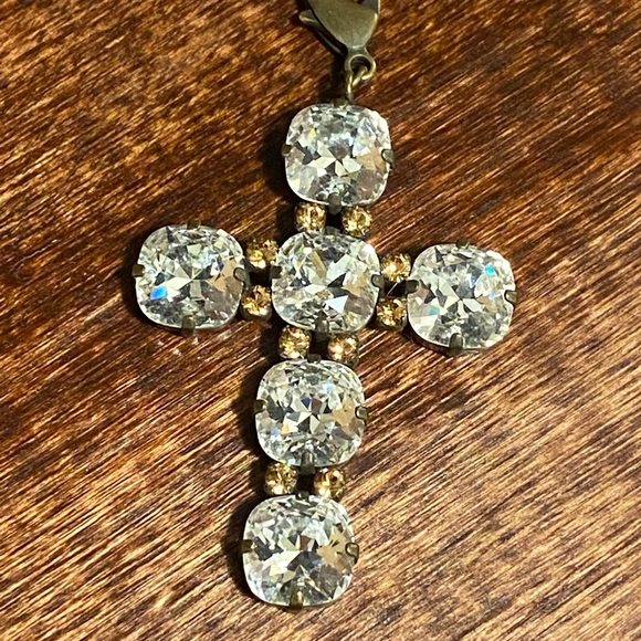 Sabika | Jewelry | Sabika Jewelry Authentic Swarovski Crystal Pendant ...